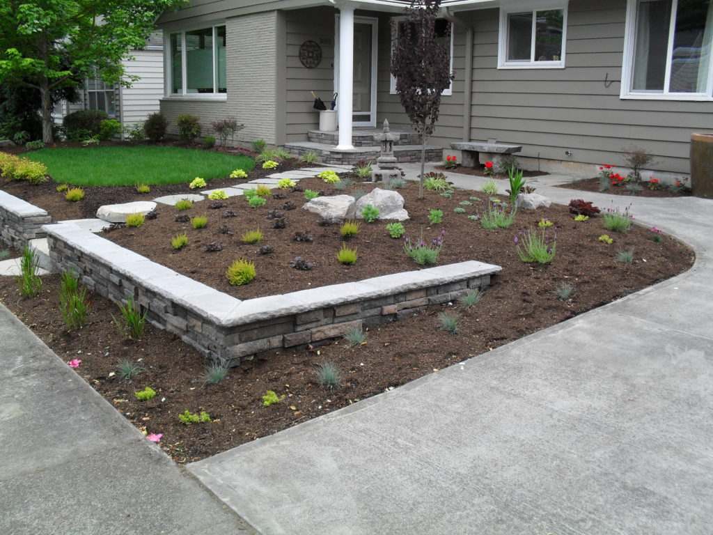 Year-Round Yard Maintenance – What to do when! - Portland Landscaping ...